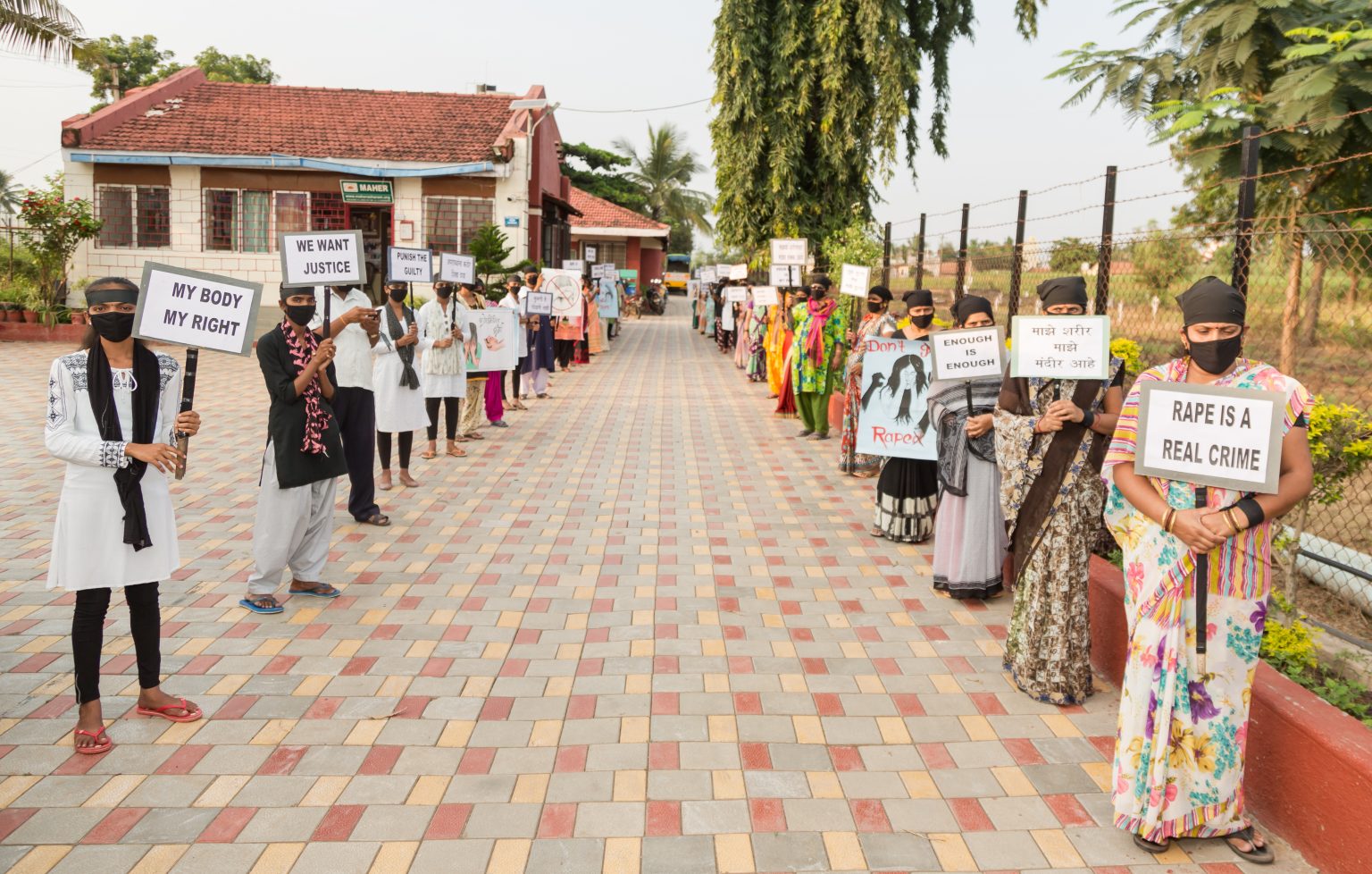 _54A7449 - Maher Ashram