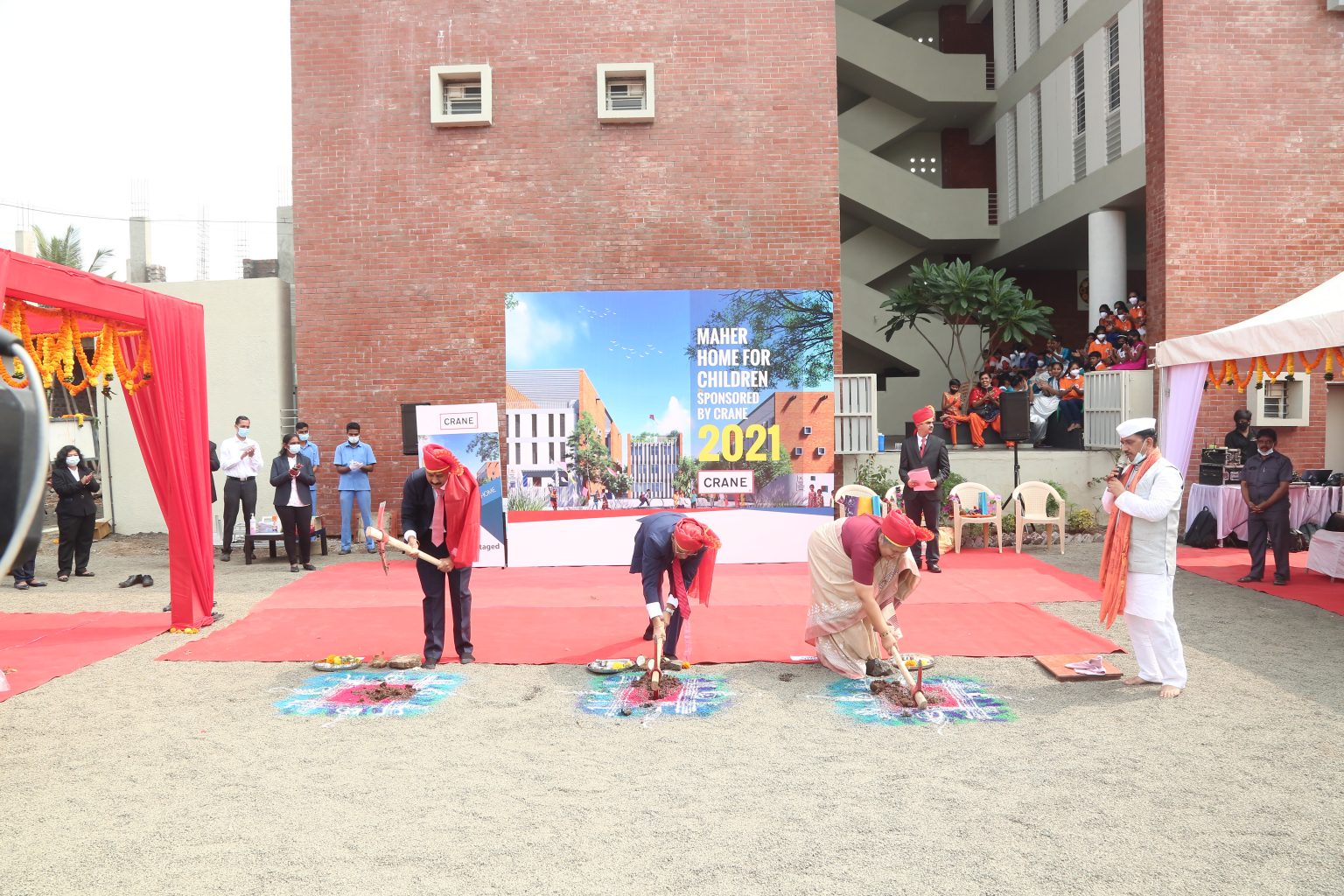 686A4203 - Maher Ashram